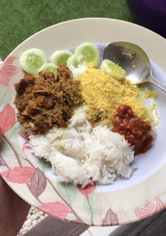 Resep Nasi Krawu Daging Khas Jawa Timur oleh Jetty Disyacita - Cookpad