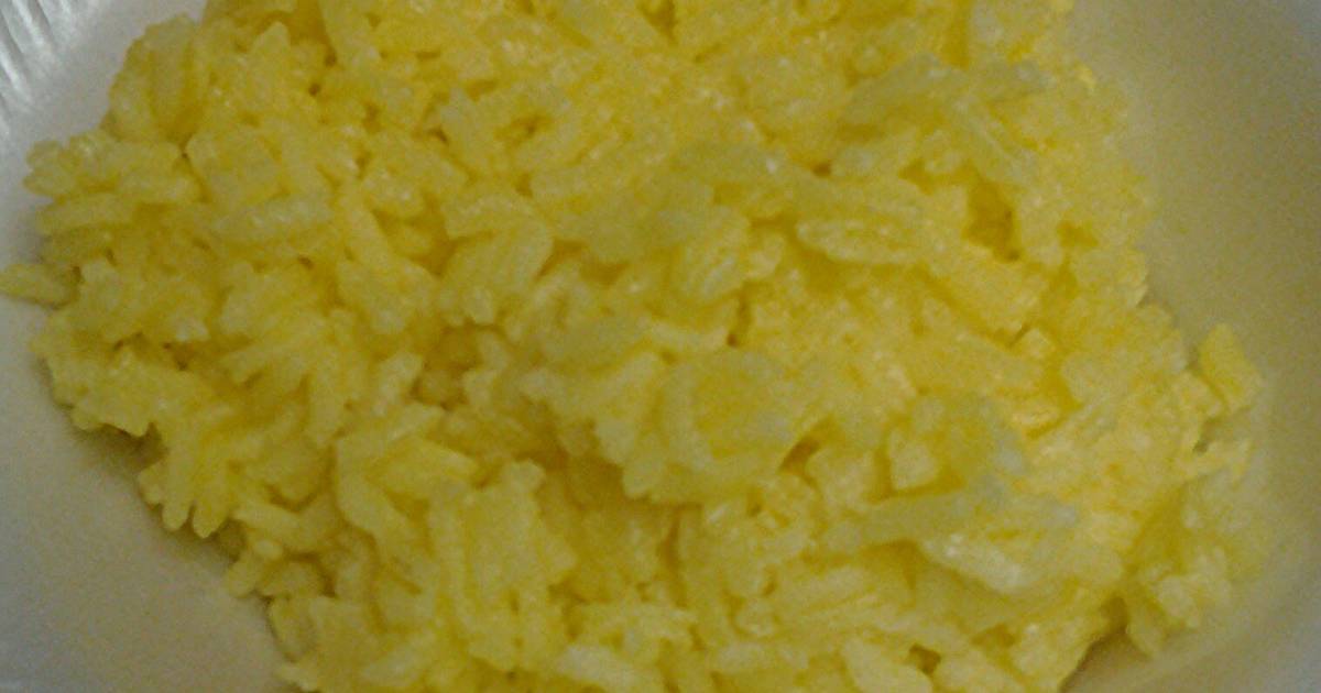 Buttery Tumeric and sage rice Recipe by skunkmonkey101 - Cookpad