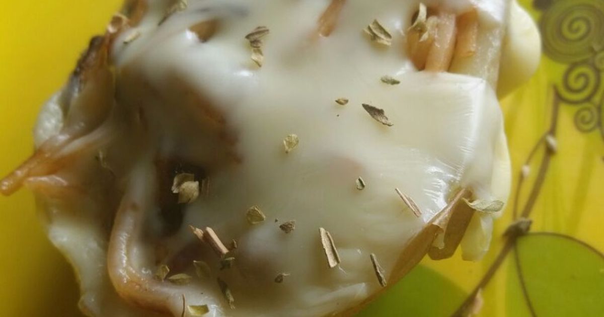 Noodles Stuffed Potato Recipe by Brishti Ghosh - Cookpad