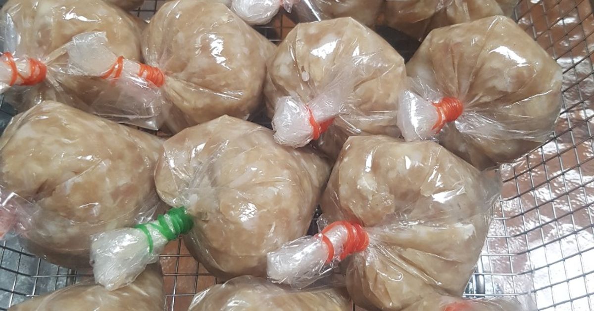 Nam Moo (Thai Fermented Pork) Recipe By ตะลิงปลิง