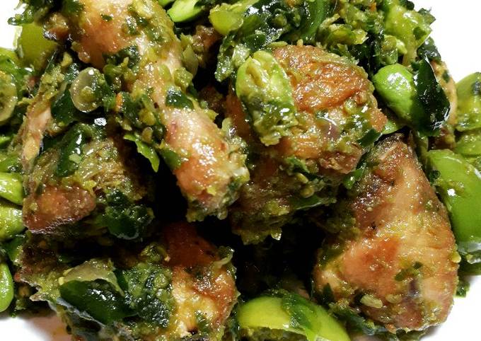 Resep Ayam Goreng Cabe Ijo oleh Fabiankenwi - Cookpad