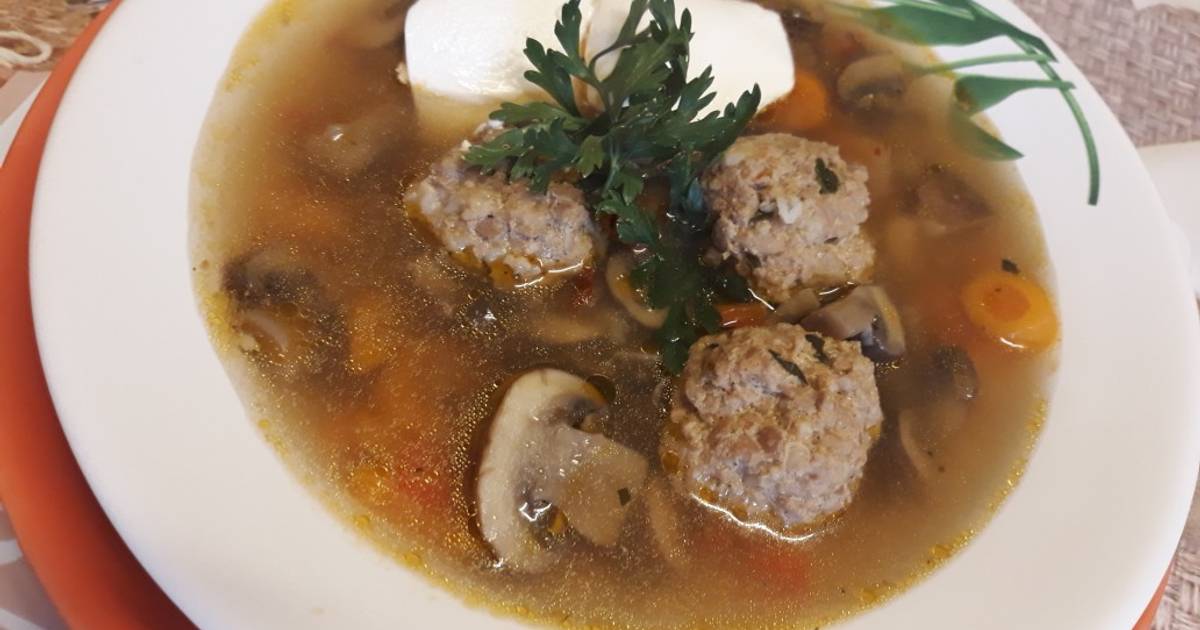 294 egyszerű és finom gombaleves recept - Cookpad receptek