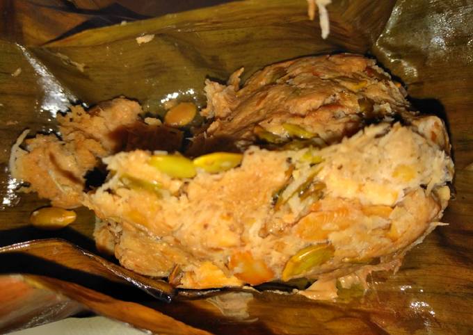 Resep Botok teri tahu tempe oleh Historina - Cookpad
