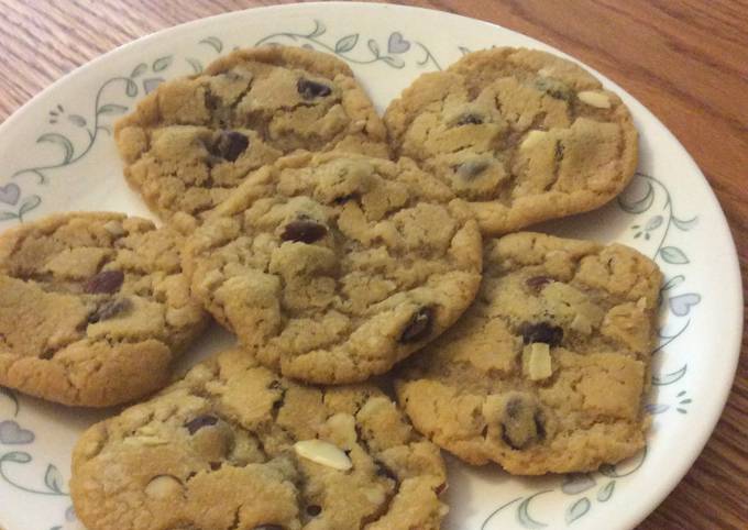 Chocolate Chippers Recipe by Valerie Boggs - Cookpad