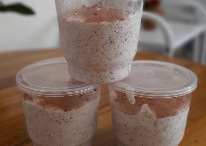 Resep Es Krim Oreo Homemade oleh Risa Nur Vauzyah - Cookpad