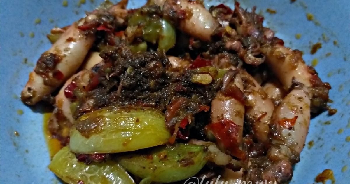 Resep Sambal Baby Cumi Tomat Ijo oleh Lulu_mw - Cookpad