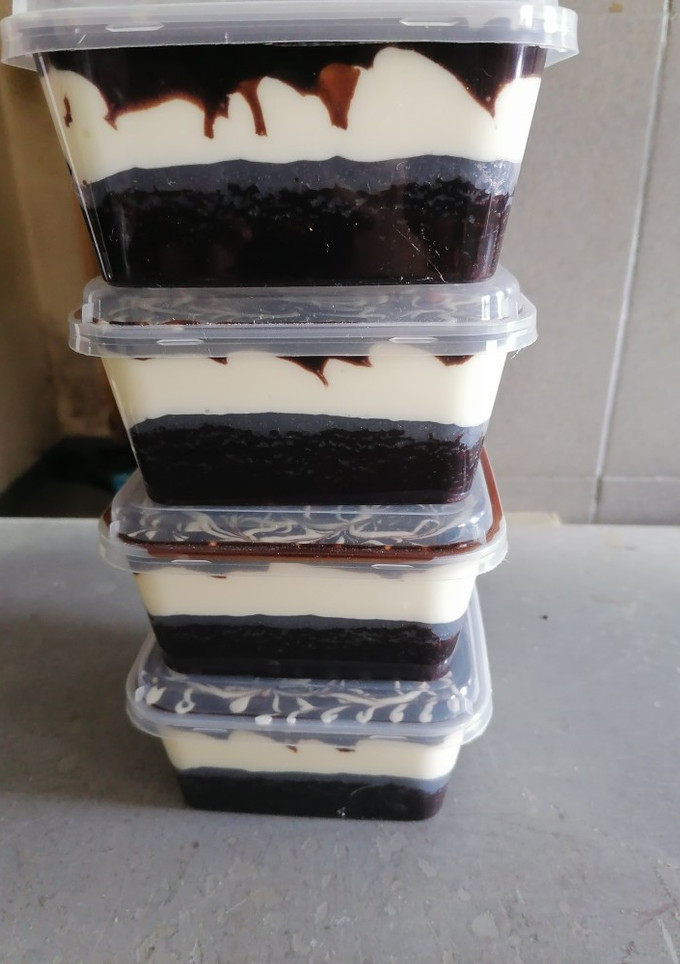 Resipi Kek Coklat Cheese Berhantu oleh mummyzueralicious - Cookpad