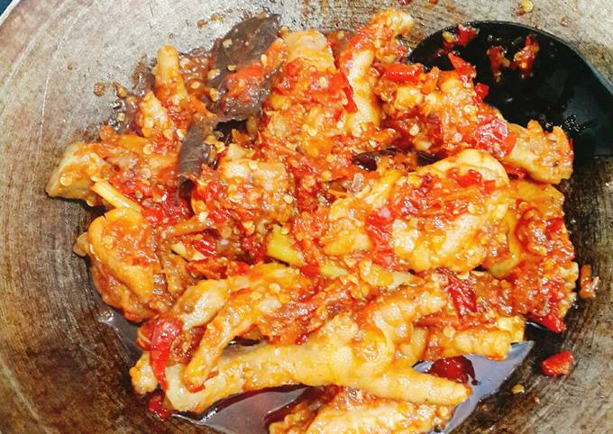 Resep Ceker dan Sayap Mercon oleh DAPUR RENY 🍒 - Cookpad