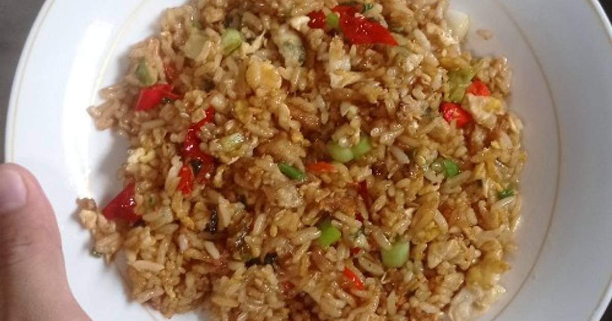 Resep aneka Nasi Goreng praktis dan mudah dibuat di rumah!