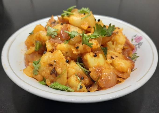 Aloo Masala Recipe by Namrata Bhogade - Cookpad