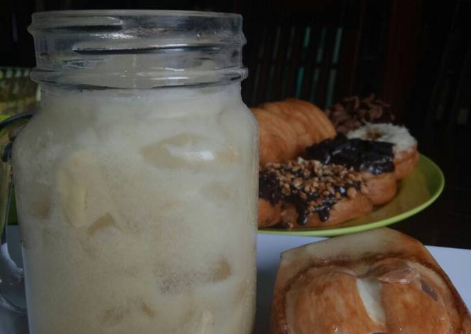 Resep Es dawet siwalan oleh Dewi Isyaroh - Cookpad