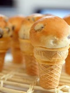 Cherry Ice Cream Recipe by Madhumita Bishnu - Cookpad