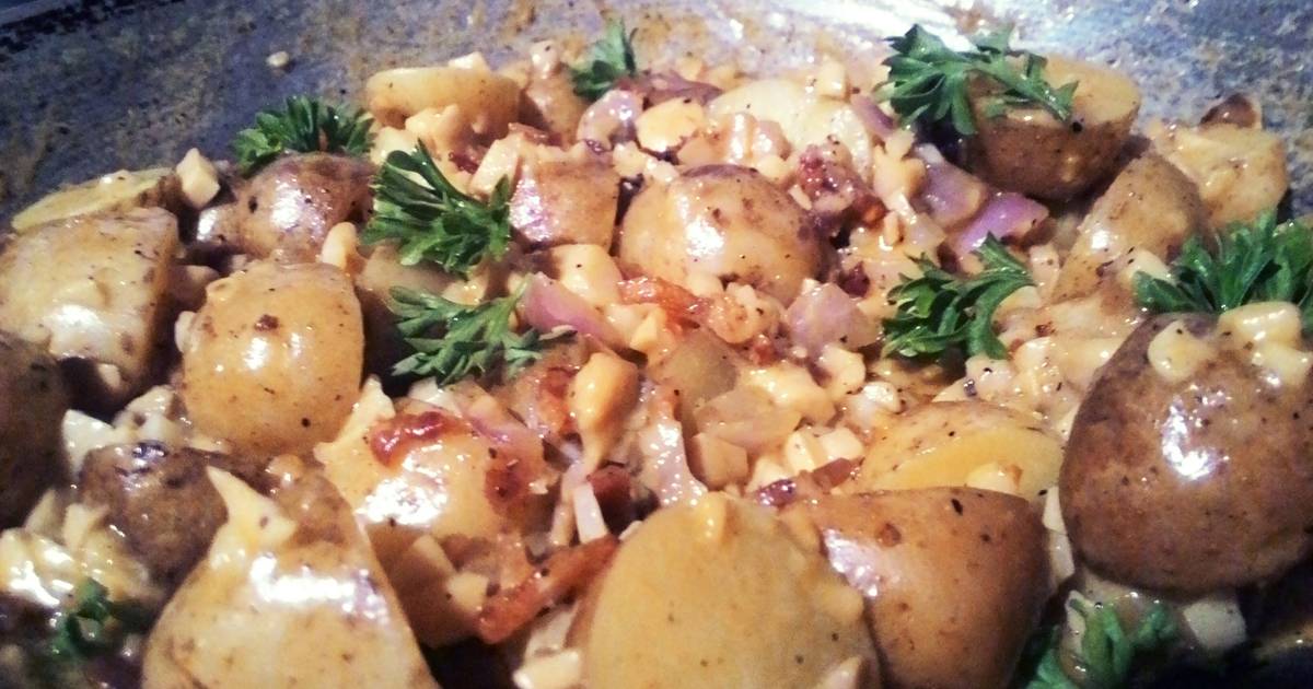 Potato Cheesy Bacon Mushroom Overload Recipe by Cheffyyyy - Cookpad