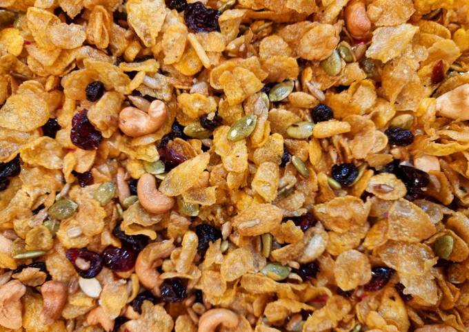 สูตร Caramel Cornflakes (สูตรหวานน้อย) โดย Tongta - Cookpad