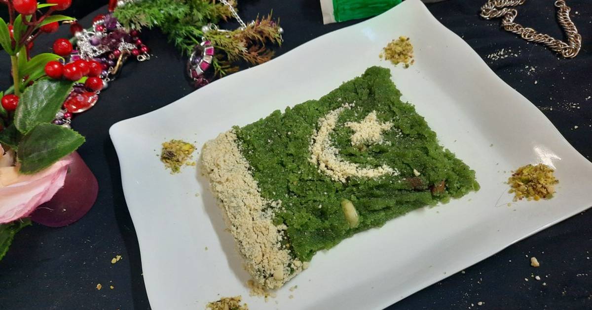 Sooji ka green halwa 😋😋😋👍 Recipe by Naila Asif - Cookpad