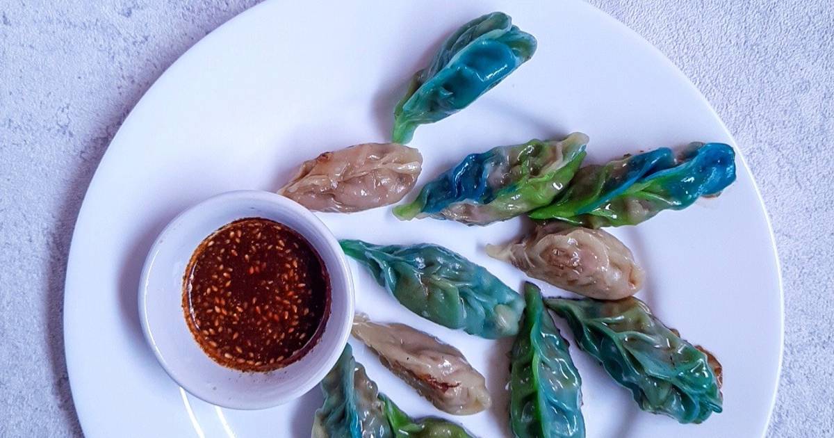 Resep Gyoza 餃子 (Beef and Topai Cai) oleh Koki Bayi 🍭 - Cookpad