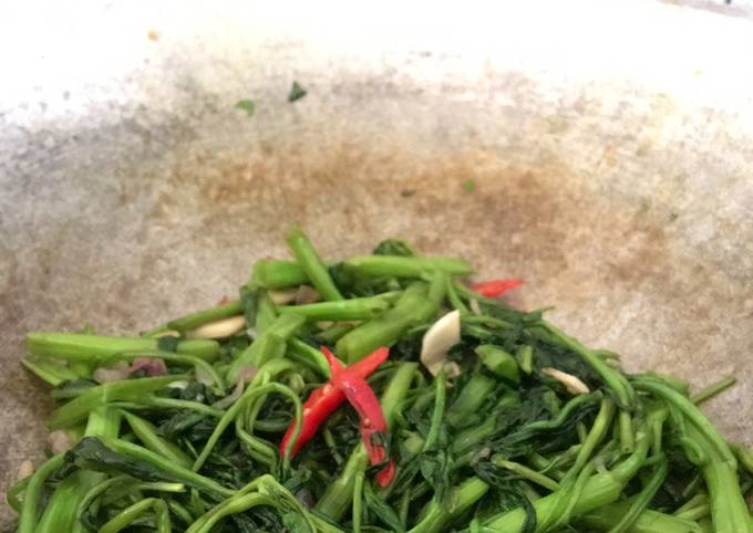 Resep W Tumis Kangkung Saori Saos Tiram Simple ๐ Oleh Astrihani Kurnia