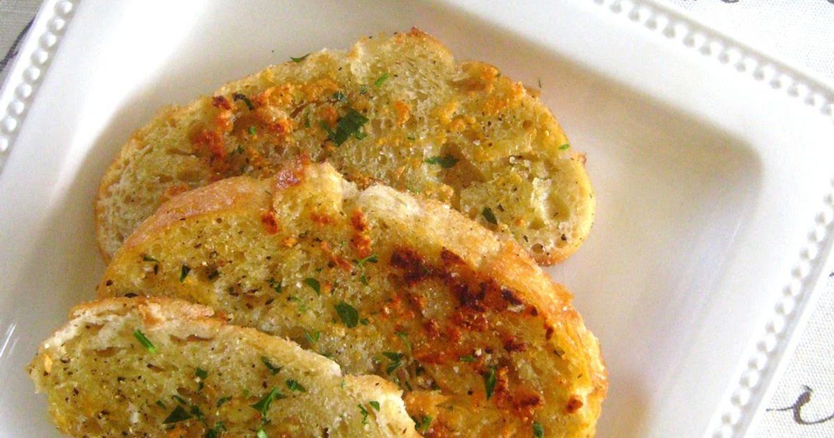 Pan Fried Garlic Toast Recipe By Cookpad.Japan