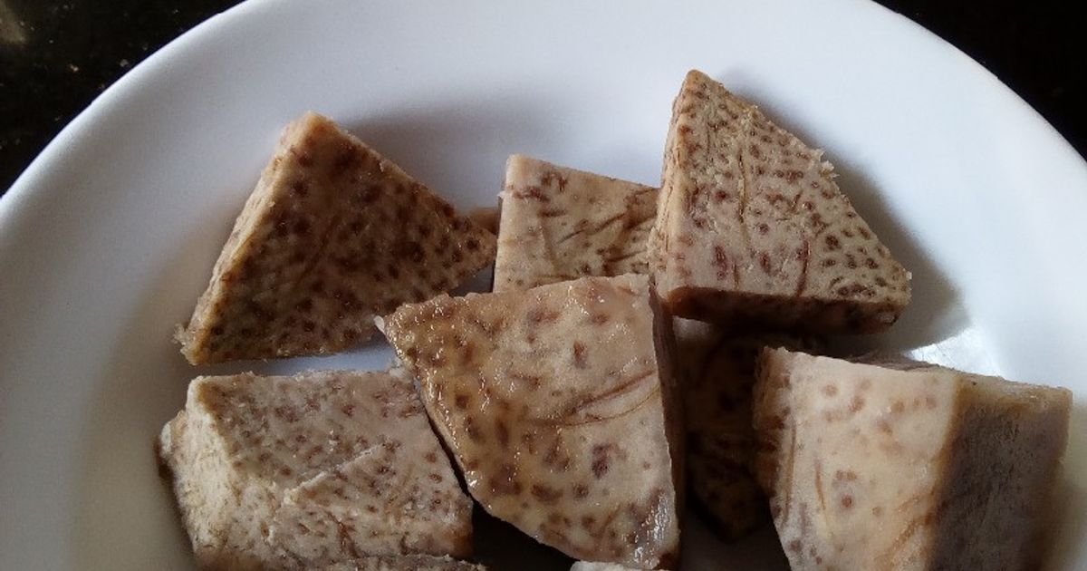 Boiled Nduma#Localfoodcontest Kisumu Recipe by Roopal Mandavia - Cookpad