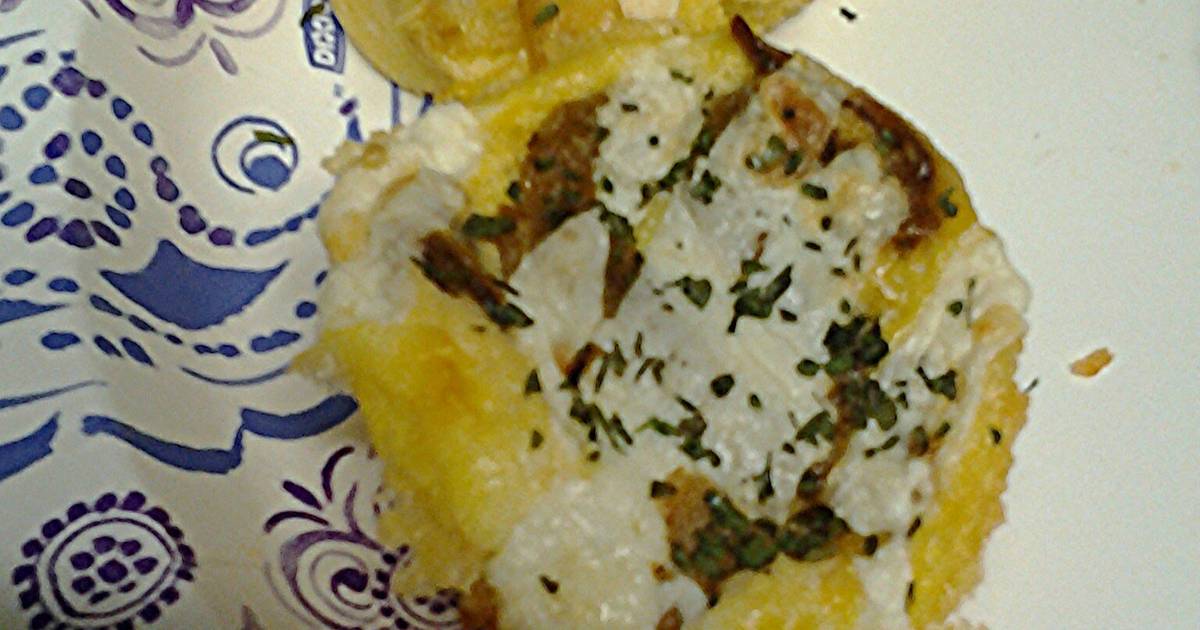Fried green tomato tarts Recipe by skunkmonkey101 - Cookpad
