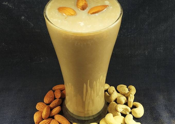 Chickoo shake Recipe by Ankita Mazumder - Cookpad