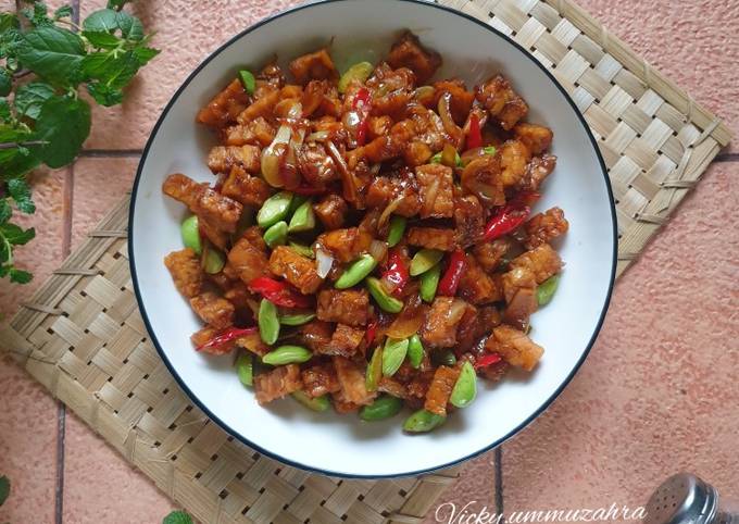 Resep Tempe Orek Pete oleh Vicky Ummu Zahra - Cookpad