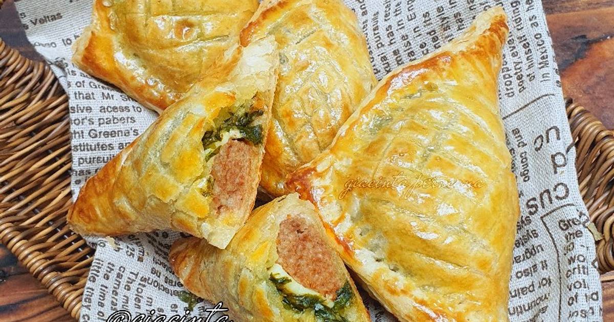 Resep Puff pastry isi daging dan tumis bayam keju oleh Giacinta Permana ...