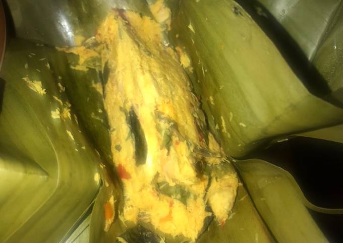 Resep Botok Teri Udang Tempe Tahu oleh Ailani Zakiyah - Cookpad