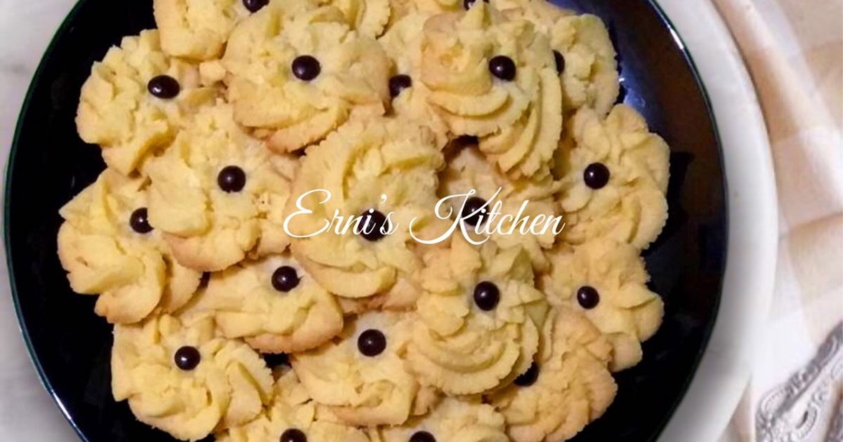 Resep Kue Semprit Mawar Chocochips (Super Lembut Tanpa Mixer) oleh Erni ...