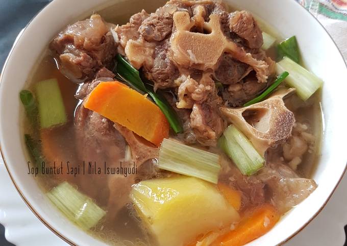 Resep Sop Buntut Sapi oleh Nila Iswahyudi - Cookpad
