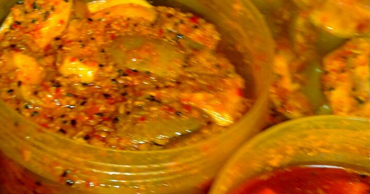 Andhra Avakaya (Raw Mango Pickle In Andhra Style) Recipe by sanjana ...