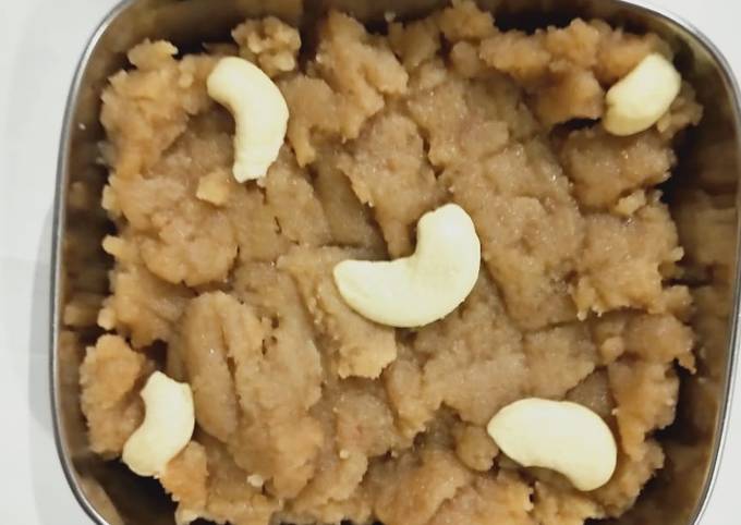 Wheat flour Halwa Recipe by Ashu Sukhija - Cookpad