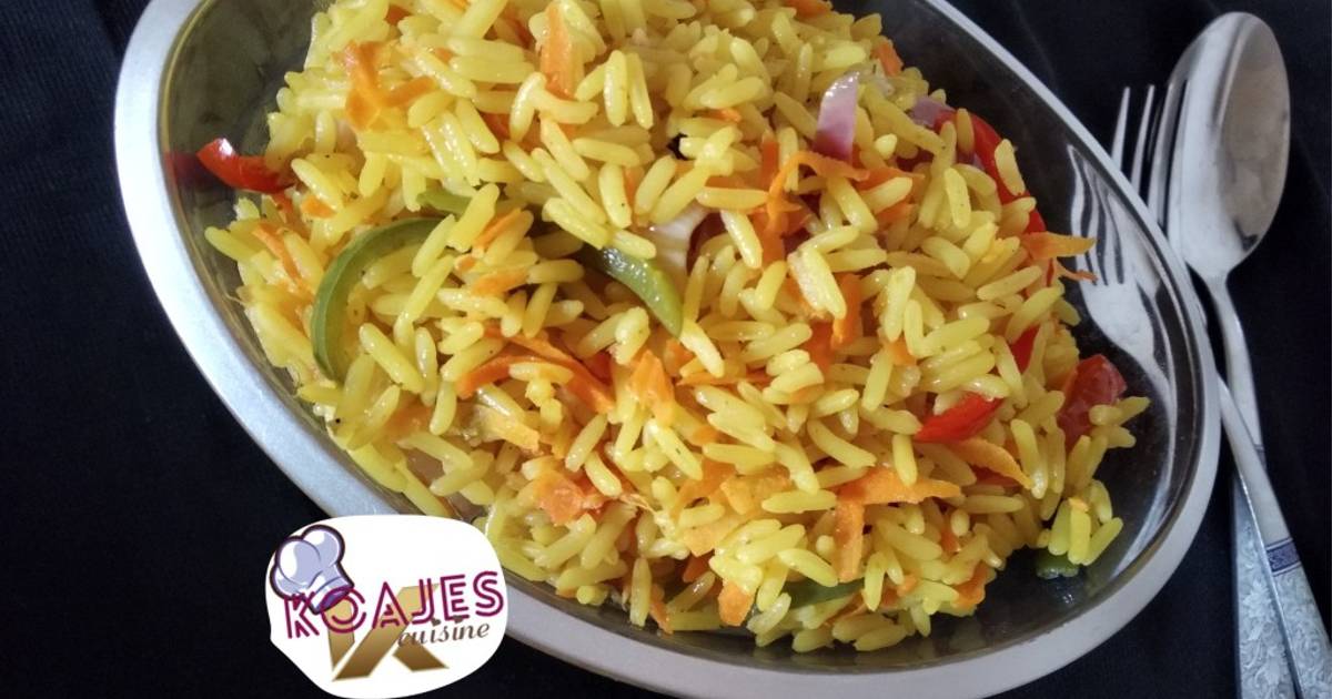 Grated carrot stir fry fried rice Recipe by kareemah kaoje - Cookpad