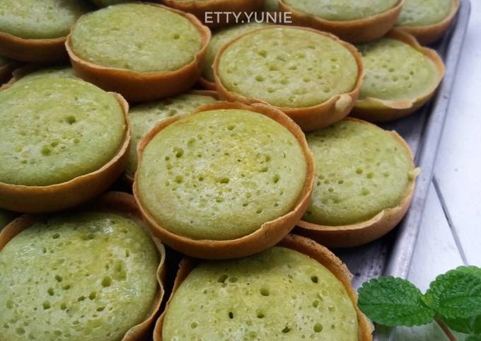Resep Martabak Mini Pandan oleh Etty Yunie - Cookpad