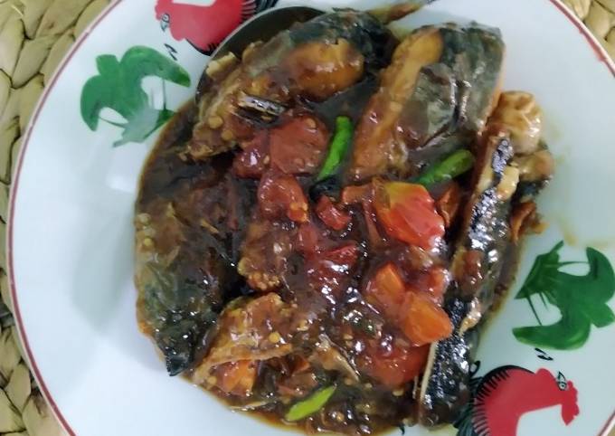Resep Patin lada hitam, super gampang buatnya oleh Rina Mardiana - Cookpad