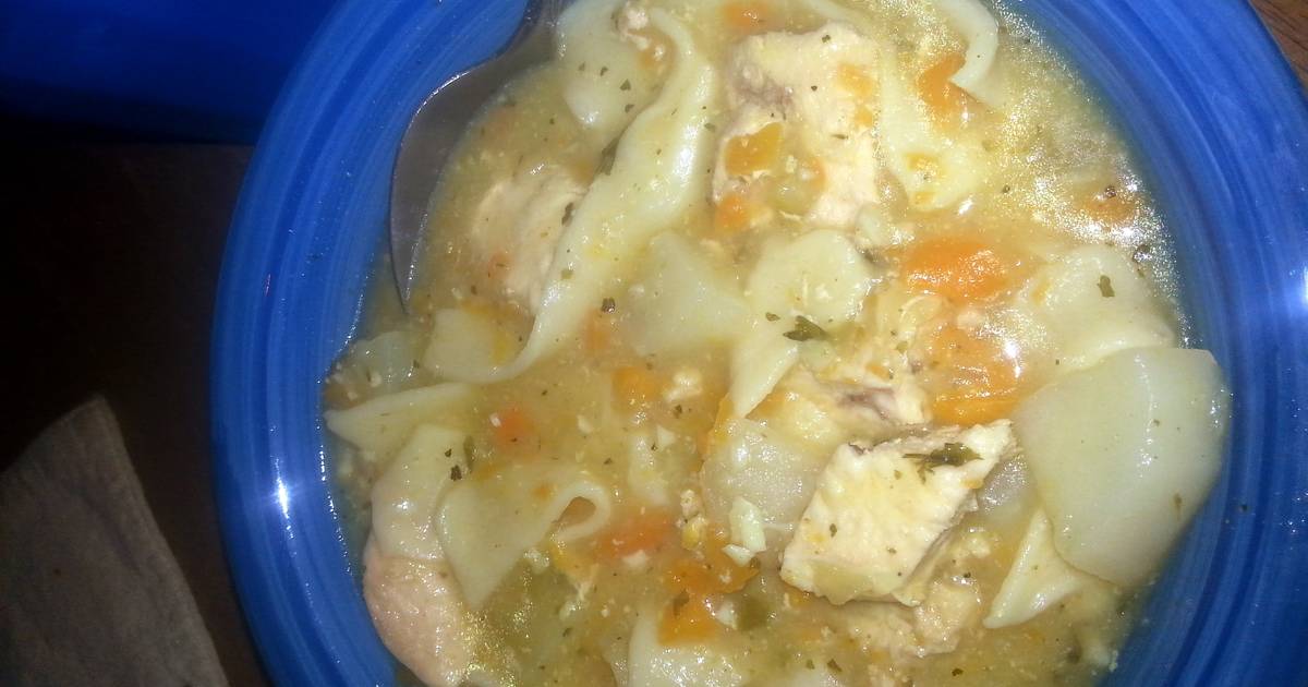 Kayla's chicken and dumpling noodles Recipe by Kayla Zold - Cookpad