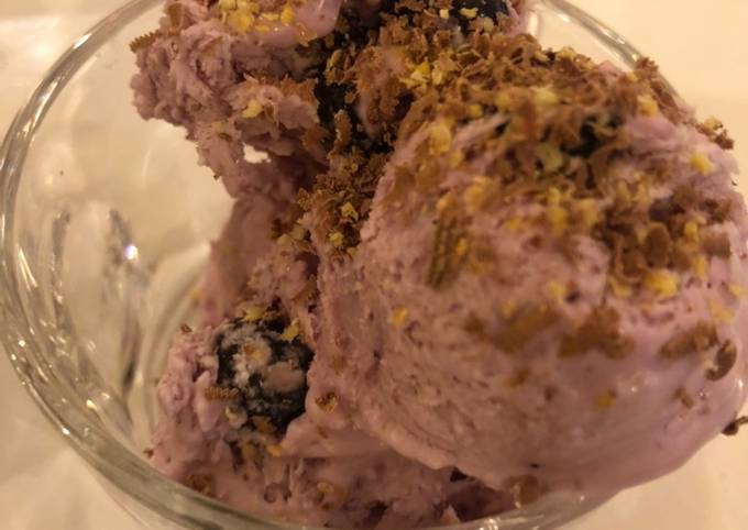 طريقة عمل ايس كريم بالتوت على اصولها بطريقة سهلة وسريعة من hind .house ...