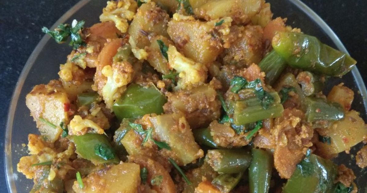Mix Vegetable Dry Sabzi Recipe by Uma Subramanian - Cookpad