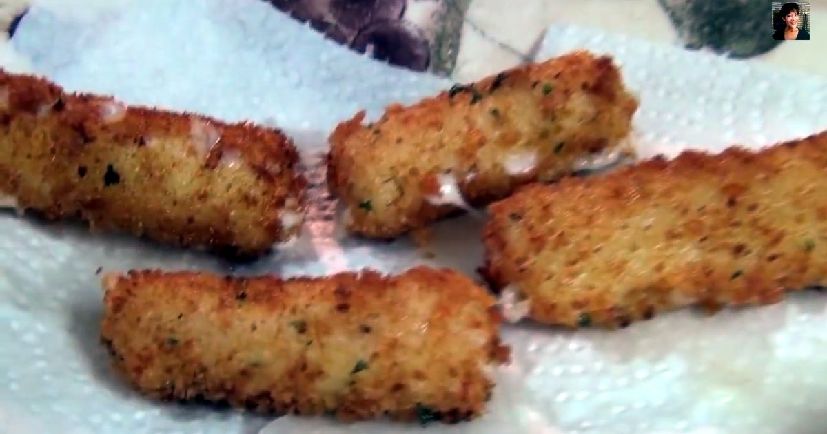 Mozarella Sticks Recipe By Cristy0409