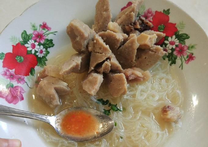 Resep Bakso sapi jumbo oleh winda - Cookpad