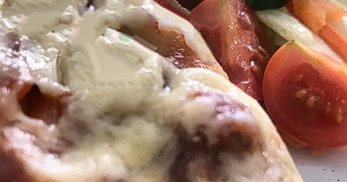 Paccheri Al Ragú Napoletano (Pasta With A Ragú Sauce From Naples ...