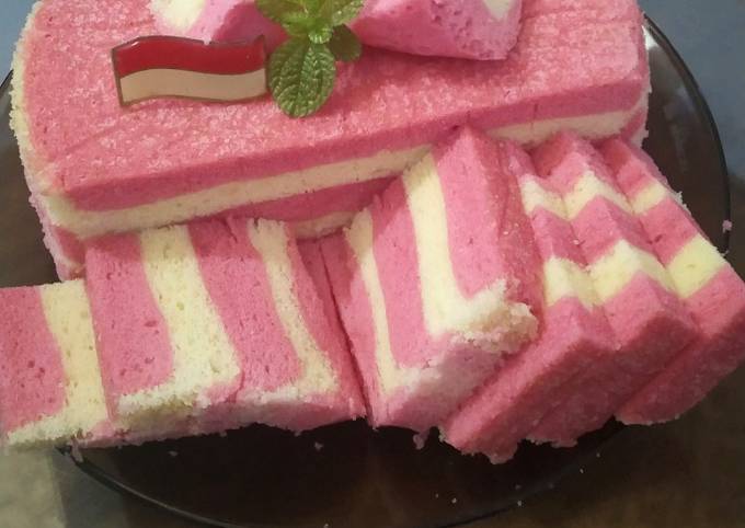 Resep 247.Steamed merah putih cake oleh Murnasih - Cookpad