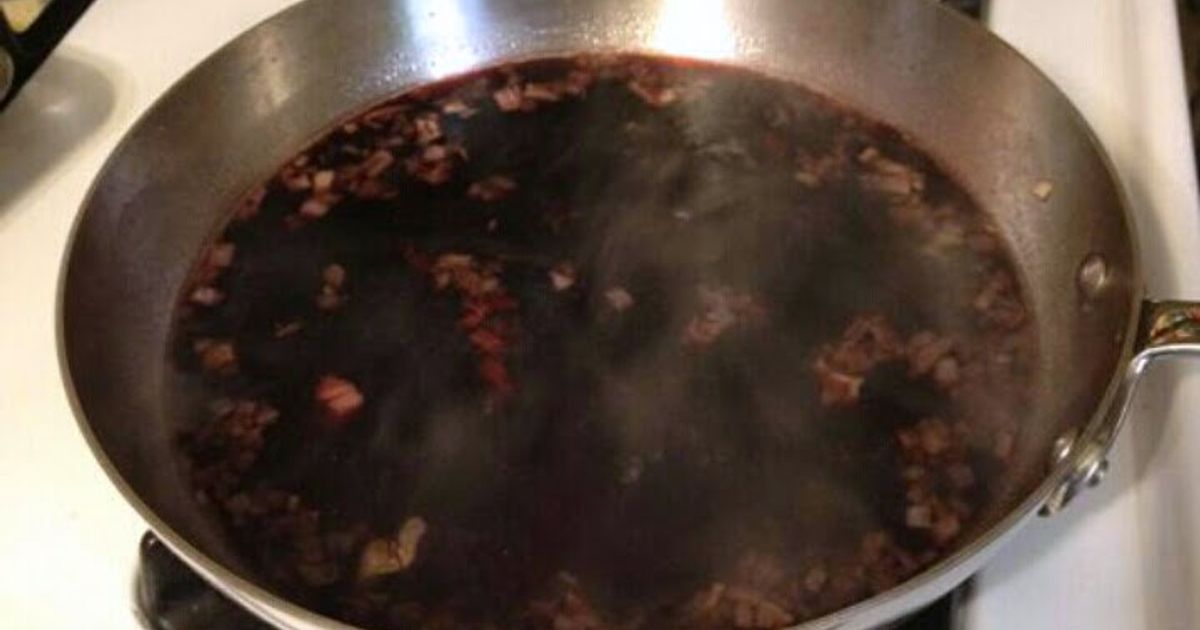 Red Wine Reduction Sauce Recipe by lisa.lummus