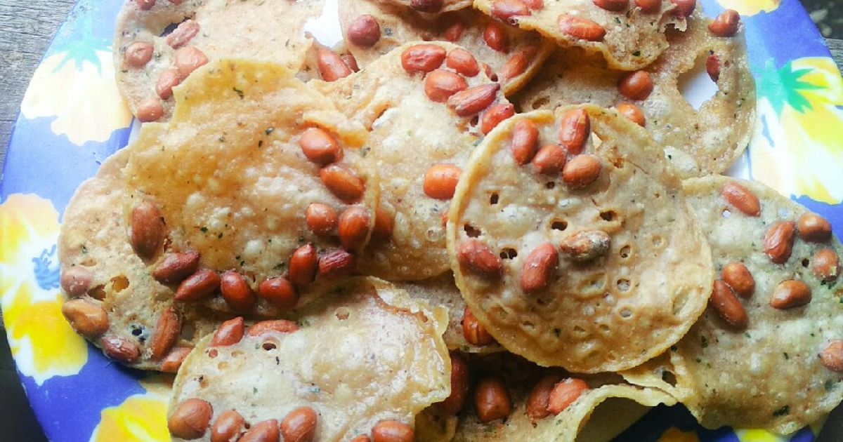 Resep Peyek Kacang Mini oleh Annisa sr - Cookpad