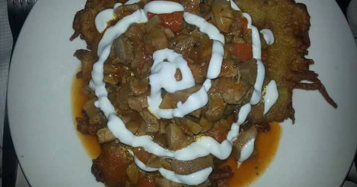 Ragú de magro de pavo con tortitas de patatas crujientes Receta de ...