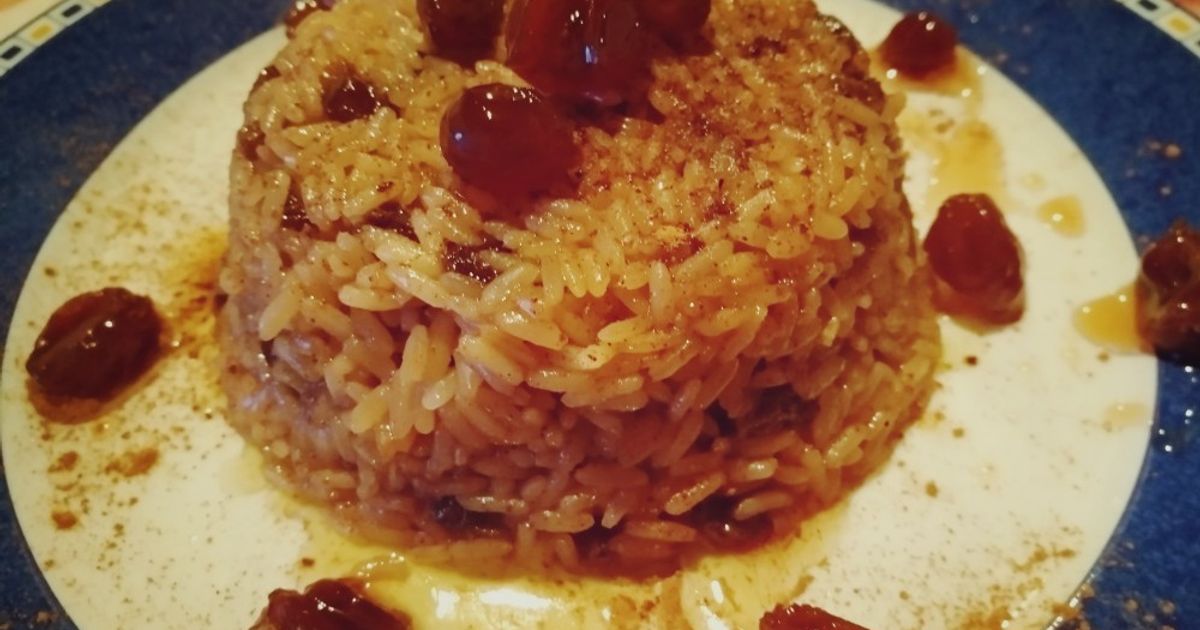 Kabuni. ρύζι γλυκό με ζωμό αρνίσιο σταφίδα και κανέλλα Συνταγή από τον ...