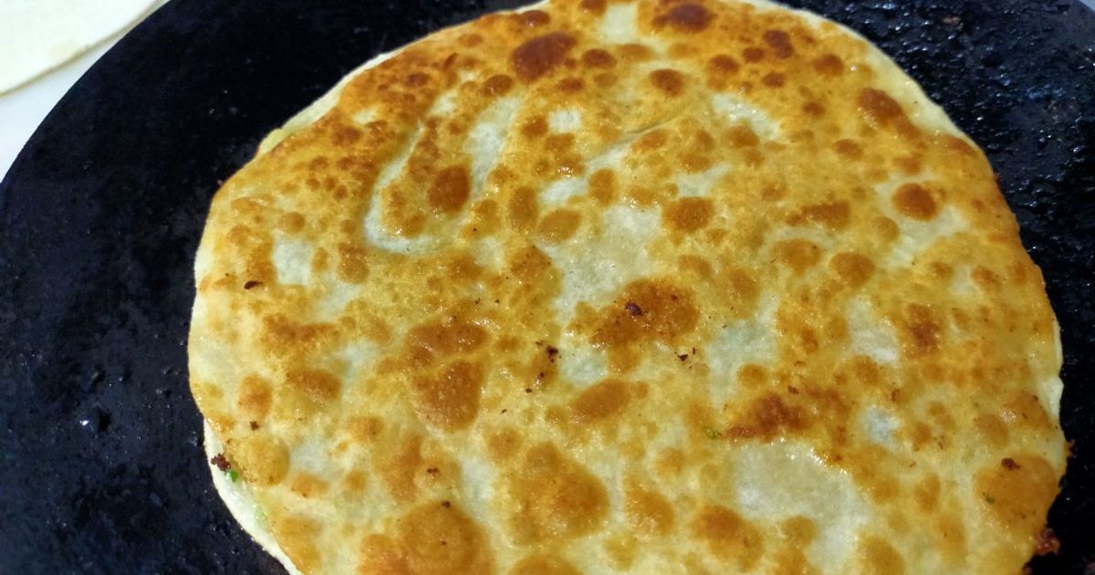 Aloo Ka Paratha Recipe by Sheeza Wajid Siddiqui - Cookpad