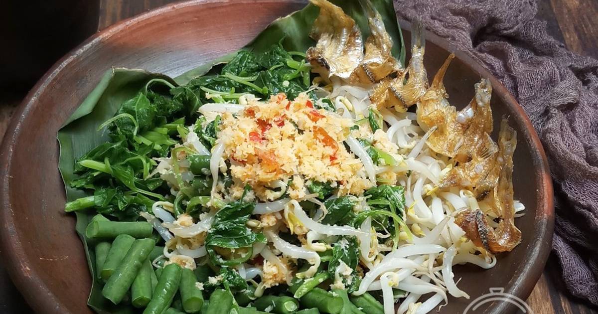 Resep URAP Sayuran Bumbu TUMIS oleh dapurVY - Cookpad
