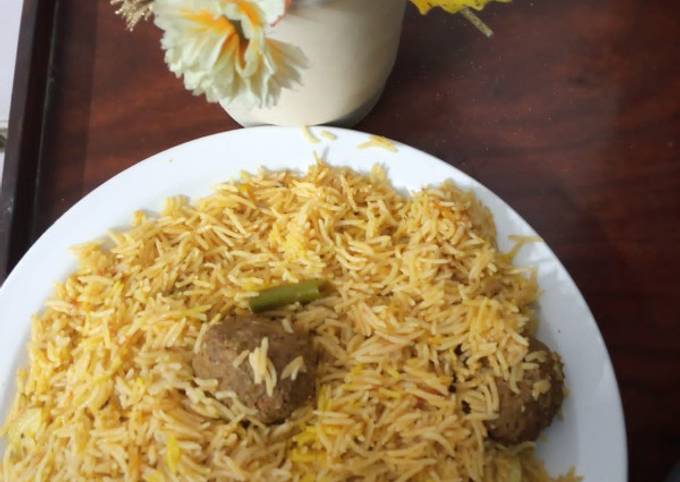 Kofta biryani Recipe by Huma Irfan - Cookpad