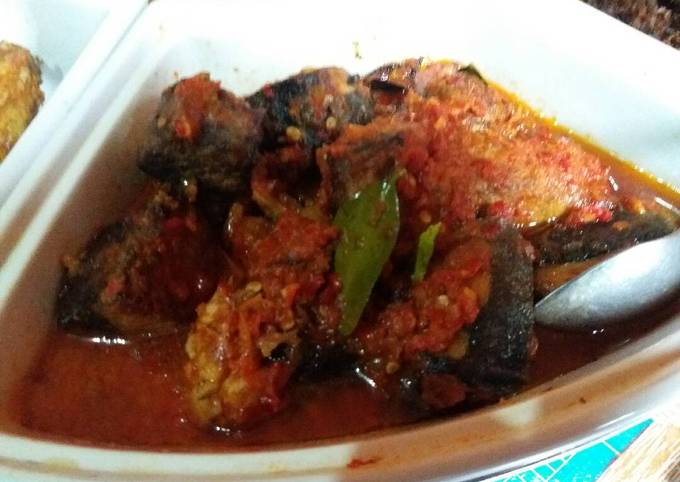 Resep Balado ikan tuna oleh Mimi Archi Tristan - Cookpad